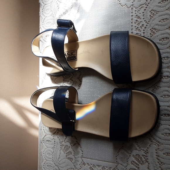 Basic Editions | Shoes | 3 Pairs Of Shoes For 25 Basic Edition Navy ...